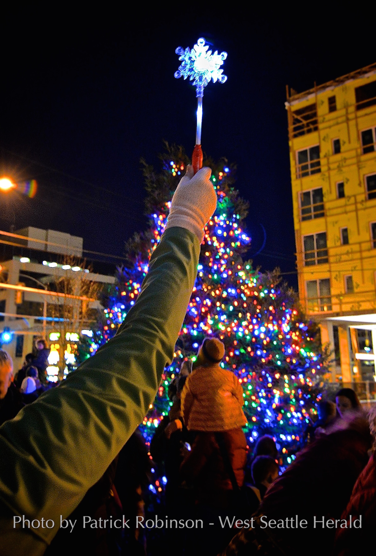 Hometown Holidays Night Market and Tree Lighting Dec. 1 | Westside Seattle